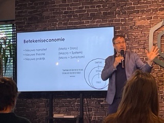 Kees Klomp bij Green Offices over betekeniseconomie - Stad in Bedrijf